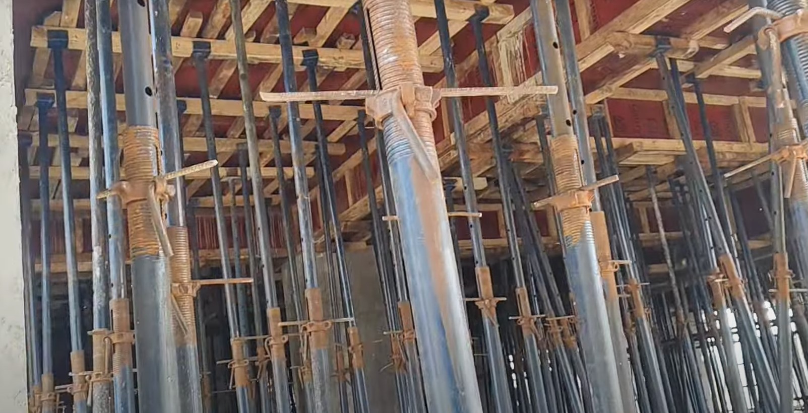 Deshuttering Period of Slab as per IS Code